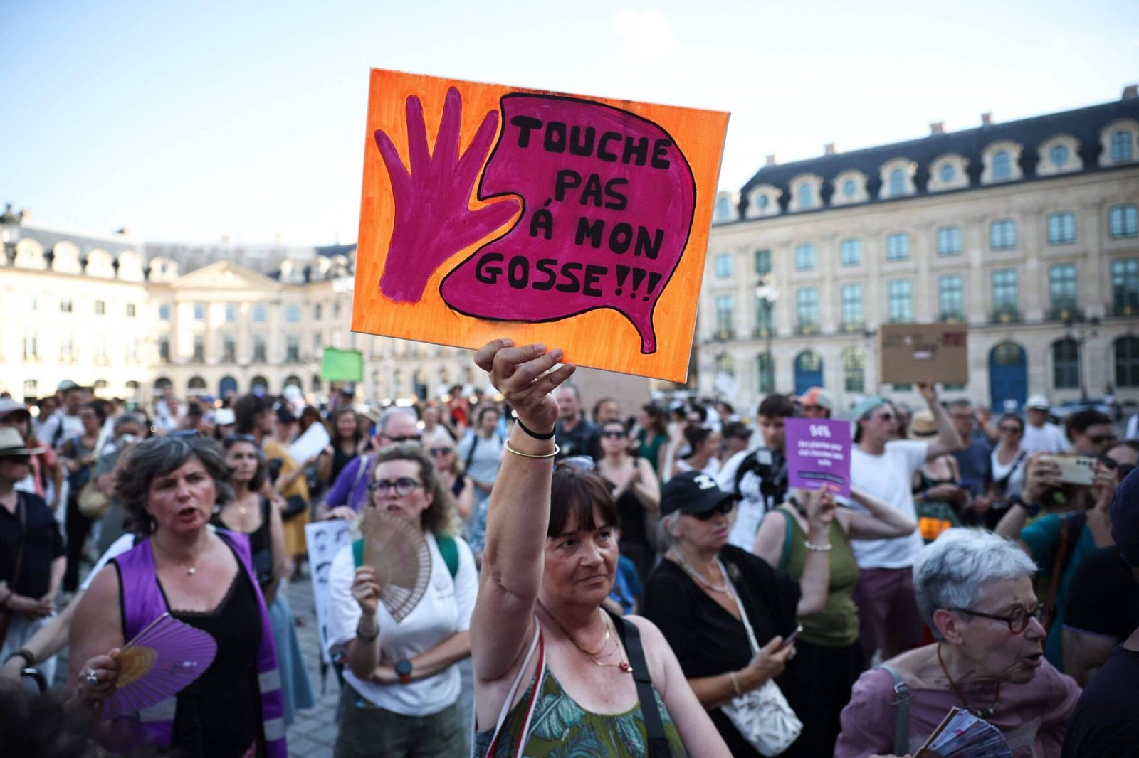 Relatório sobre morte de menina na França revela falhas no processo ...